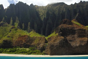 Na Pali Coast Tour on the Na Pali Kai III | Liko Kauai